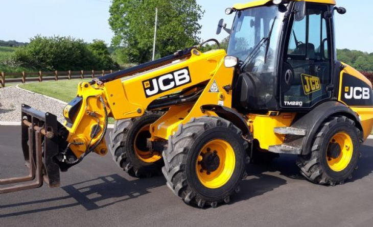 2011 JCB TM220 - AJ Armstrong & Sons